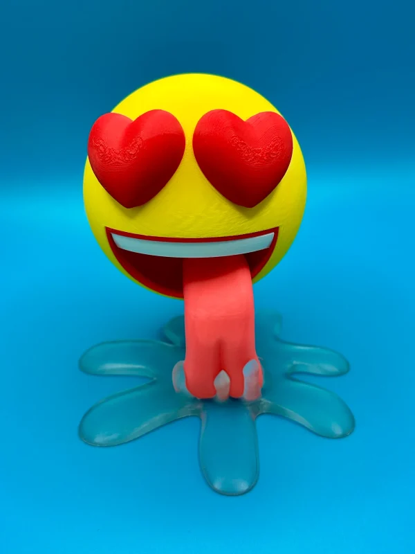 Love Emoji Sculpture with Heart Eyes – 3D Printed Valentine Decor ...
